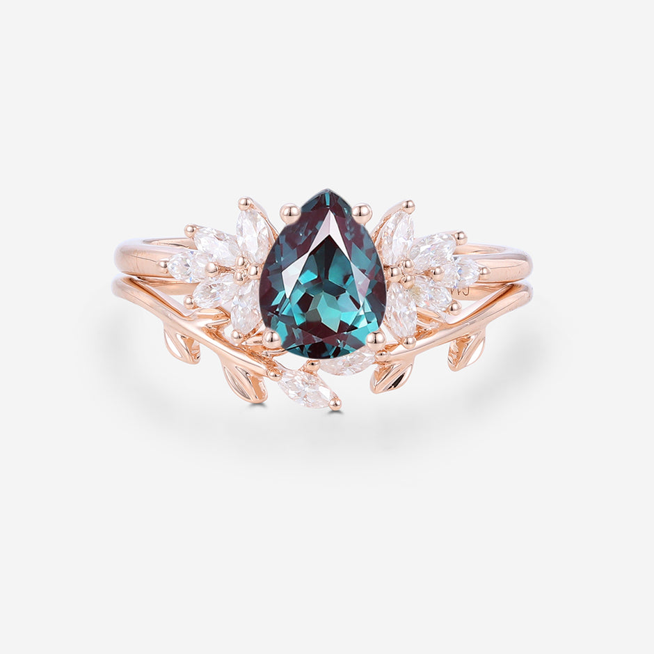 Elevate Your Look with Stunning Alexandrite Rings | Buy Online ...