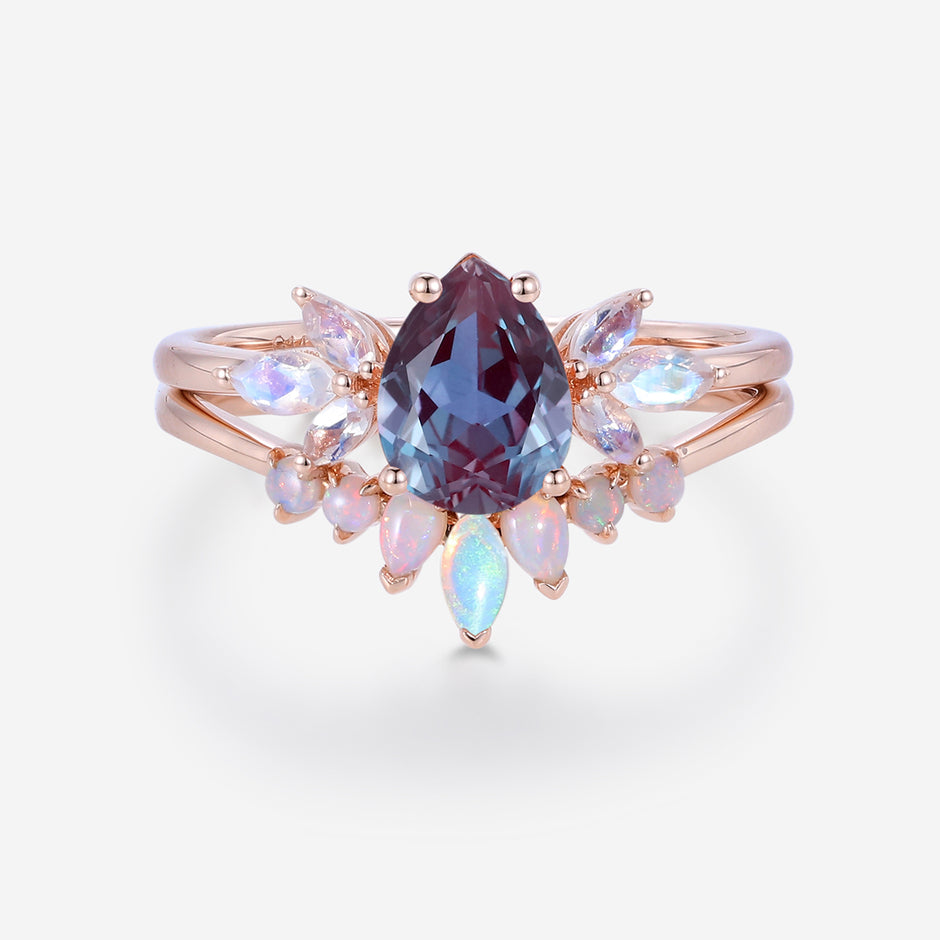Elevate Your Look with Stunning Alexandrite Rings | Buy Online ...
